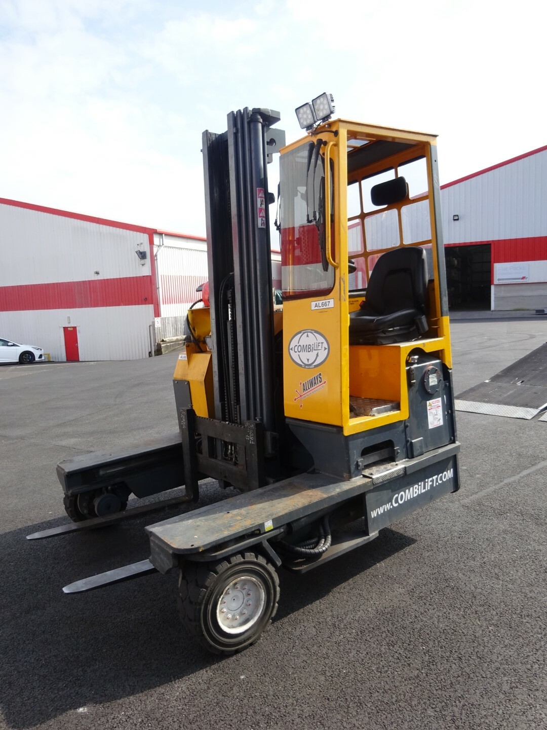 AL667 Combilift C2500 MKI 2.5 Tonne Gas - Allways Forktruck Services Ltd