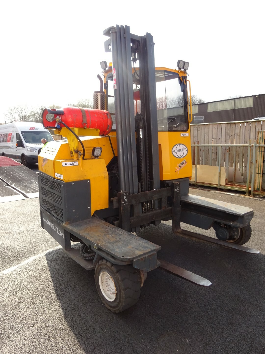 AL667 Combilift C2500 MKI 2.5 Tonne Gas - Allways Forktruck Services Ltd