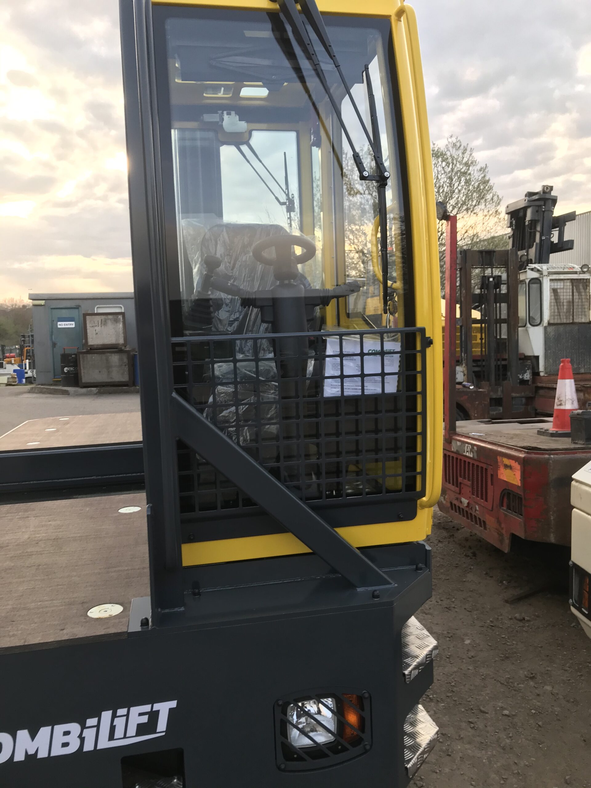 AL678 Combilift C5000 4WSL 5.0 Tonne Diesel - Allways Forktruck ...