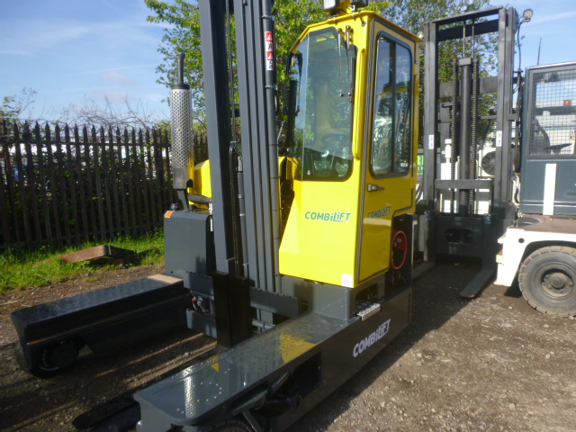 AL631 Comblift C3000 3.0 Tonne Gas - Allways Forktruck Services Ltd