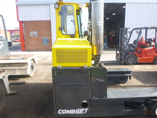 AL631 Comblift C3000 3.0 Tonne Gas - Allways Forktruck Services Ltd