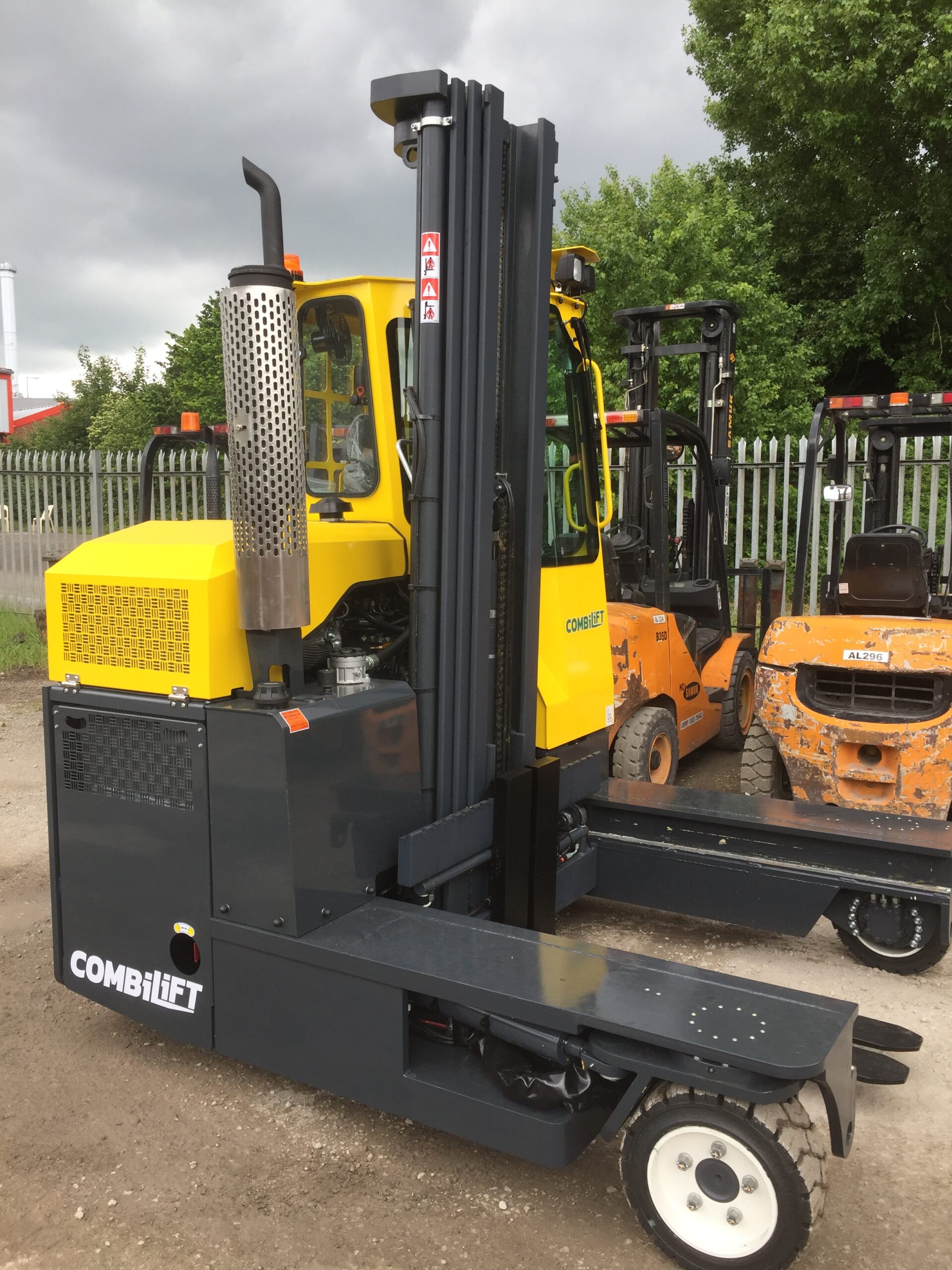 AL631 Comblift C3000 3.0 Tonne Gas - Allways Forktruck Services Ltd