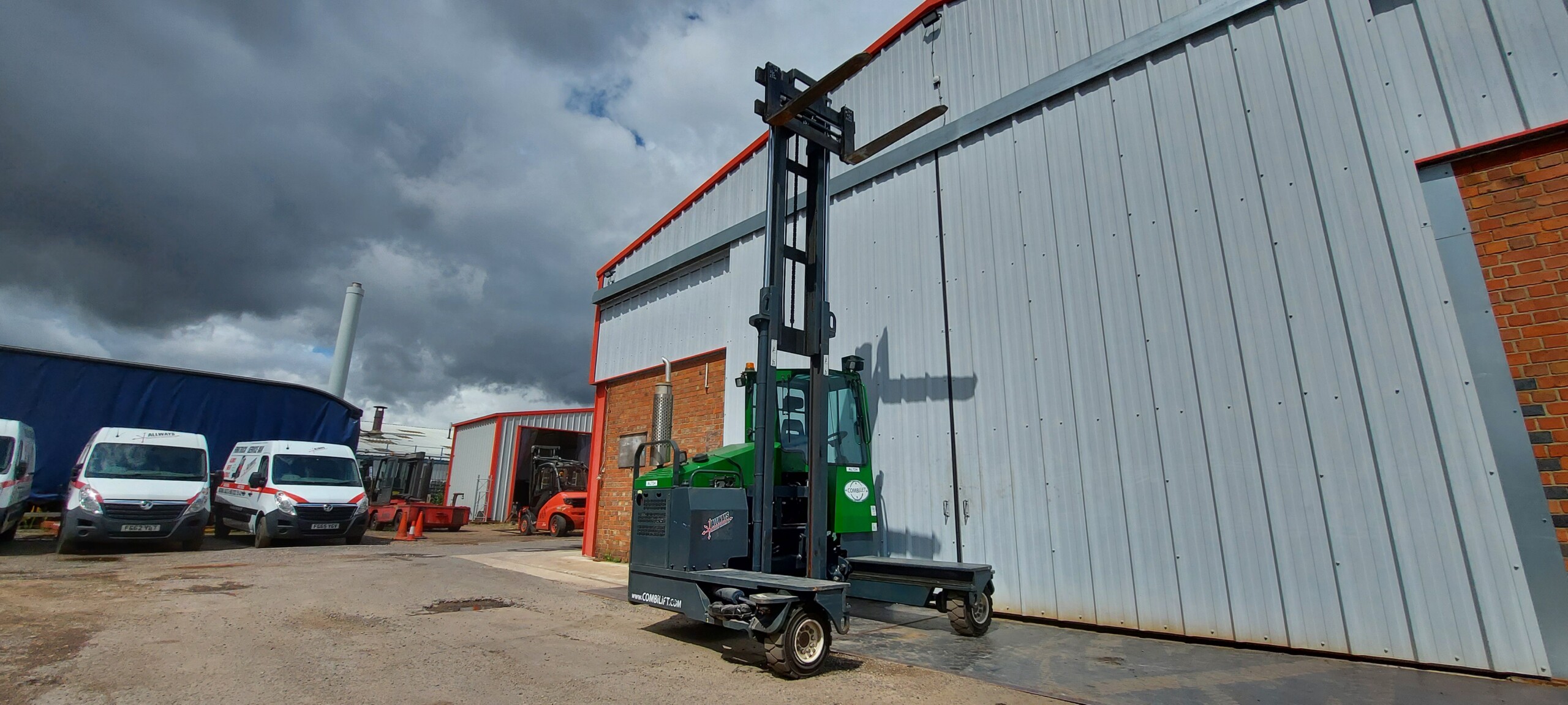 AL724 COMBILIFT C4000 MKII 4.0 Tonne Gas - Allways Forktruck Services Ltd