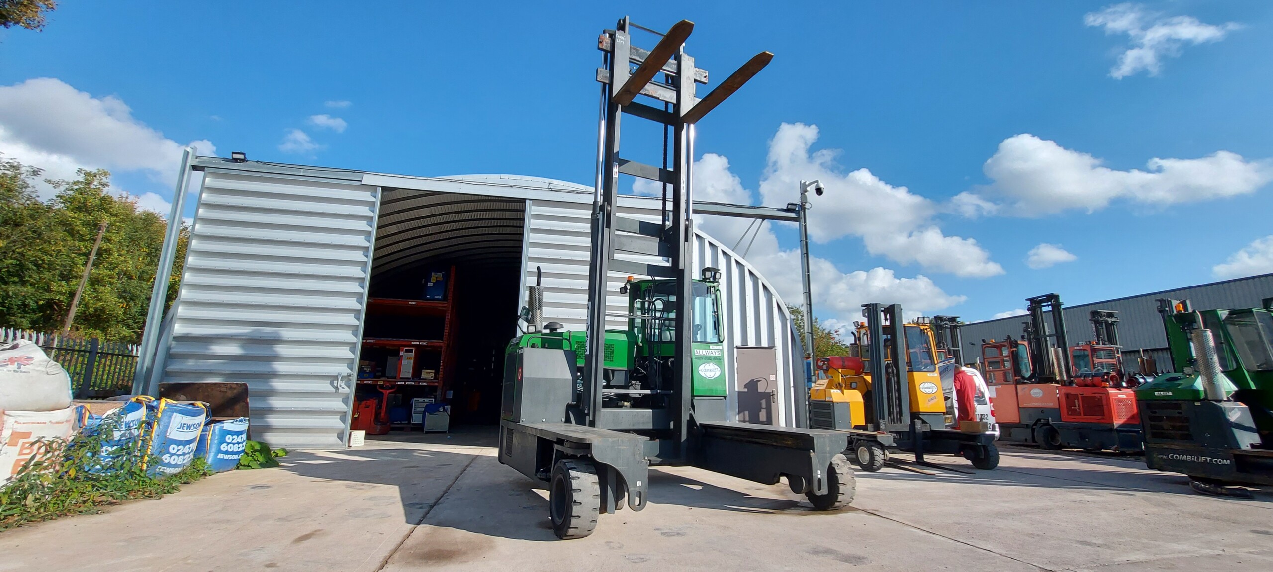 AL732 COMBILIFT C8000 MKI 8 Tonne Diesel - Allways Forktruck Services Ltd