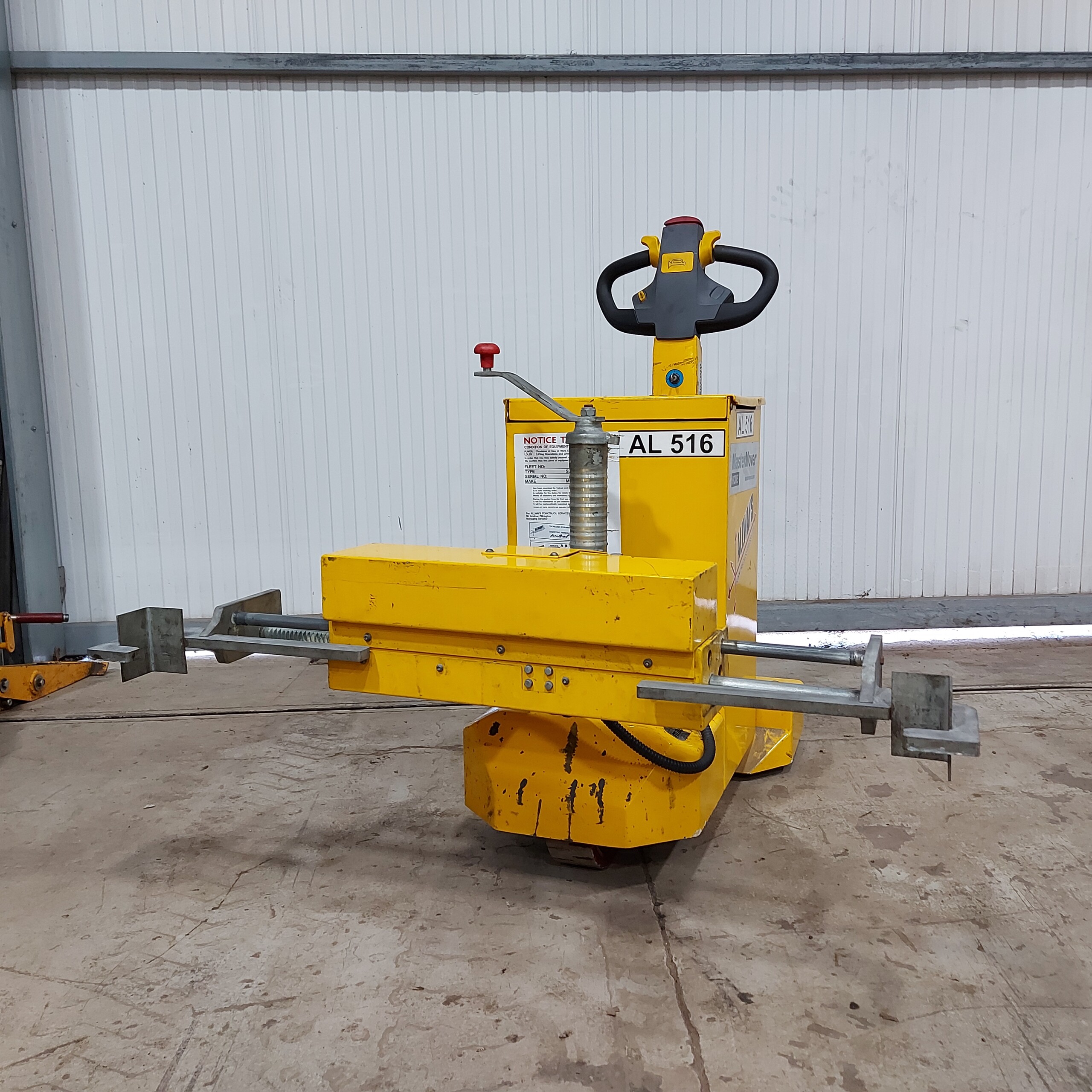 AL516 MASTERMOVER RCMS5 3.9 Tonne Electric