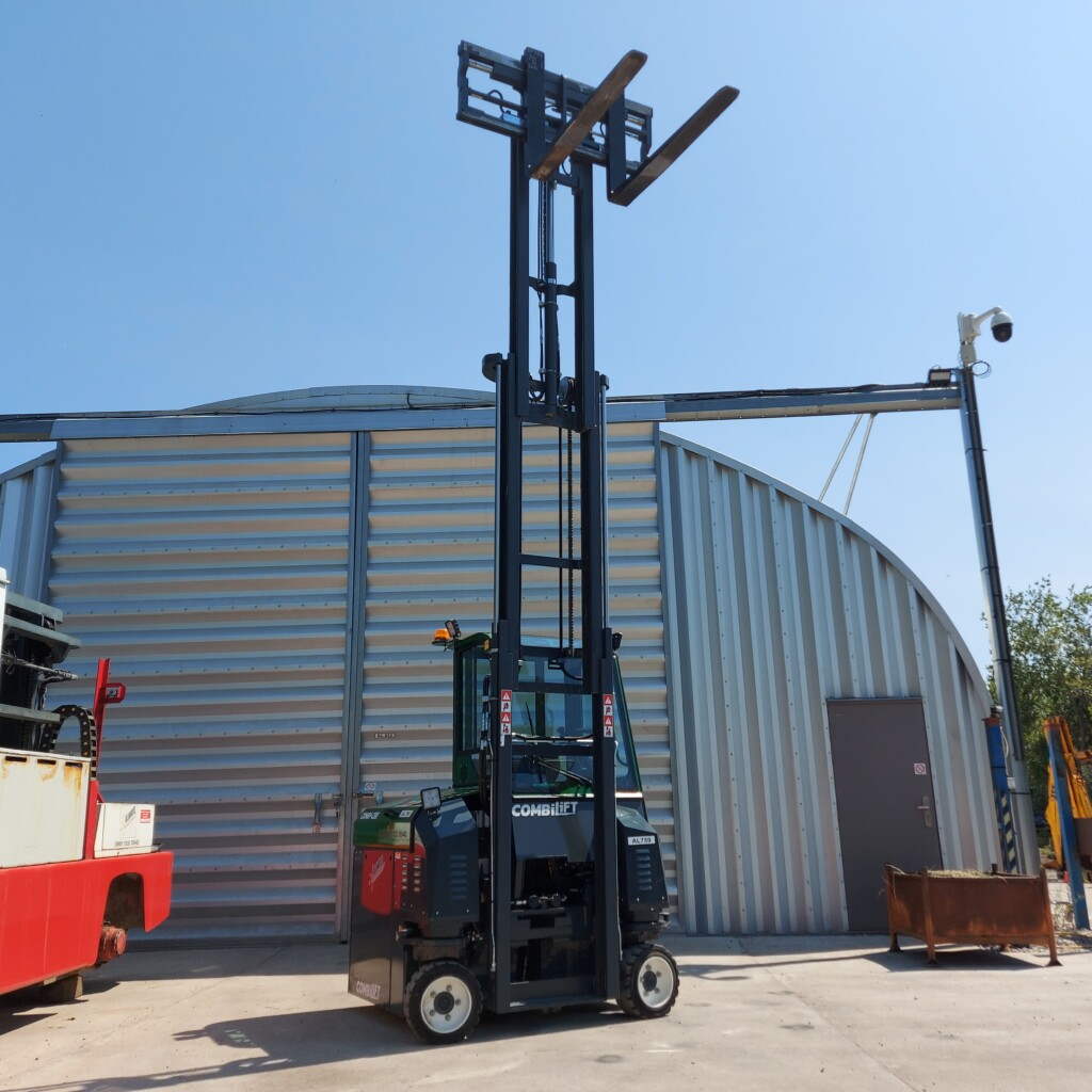AL759 COMBILIFT CBE2500 2.5 Tonne Electric