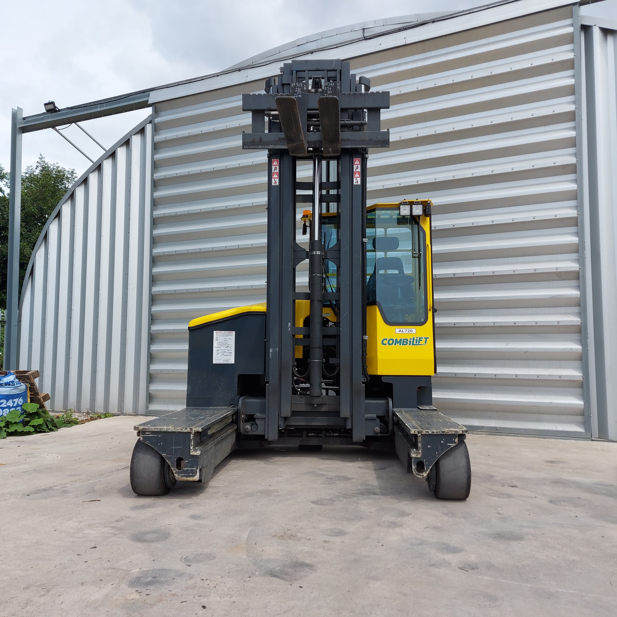 AL720 COMBILIFT C4000ET 4 TONNE ELECTRIC