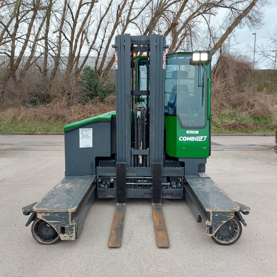 AL791 COMBILIFT C4000ET 4 TONNE ELECTRIC