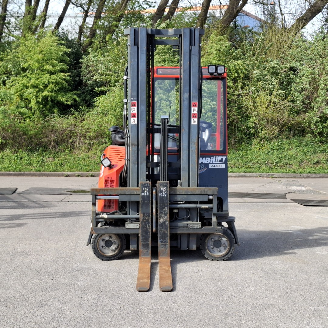 AL635 COMBILIFT C3000CB 3 TONNE LPG