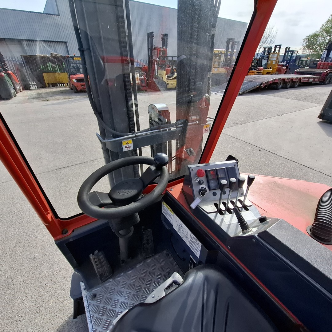 AL635 COMBILIFT C3000CB 3 TONNE LPG